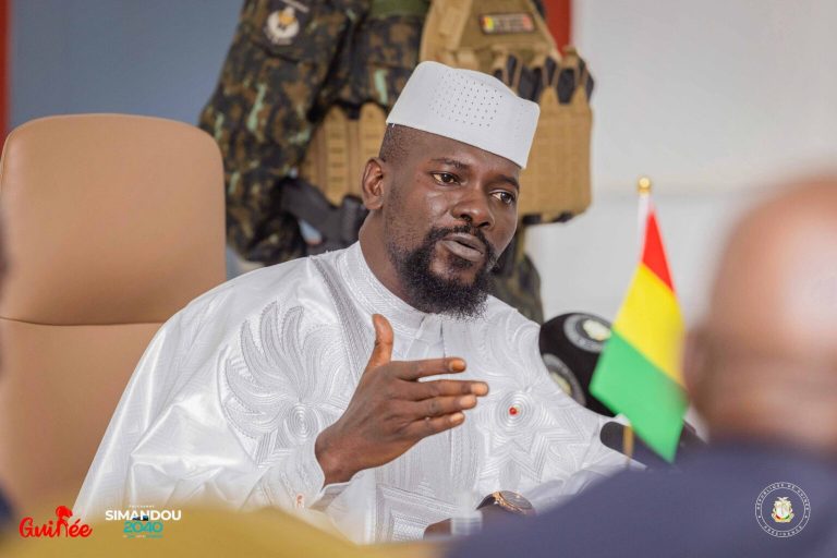 Décret : le président Doumbouya nomme deux ambassadeurs extraordinaires ...
